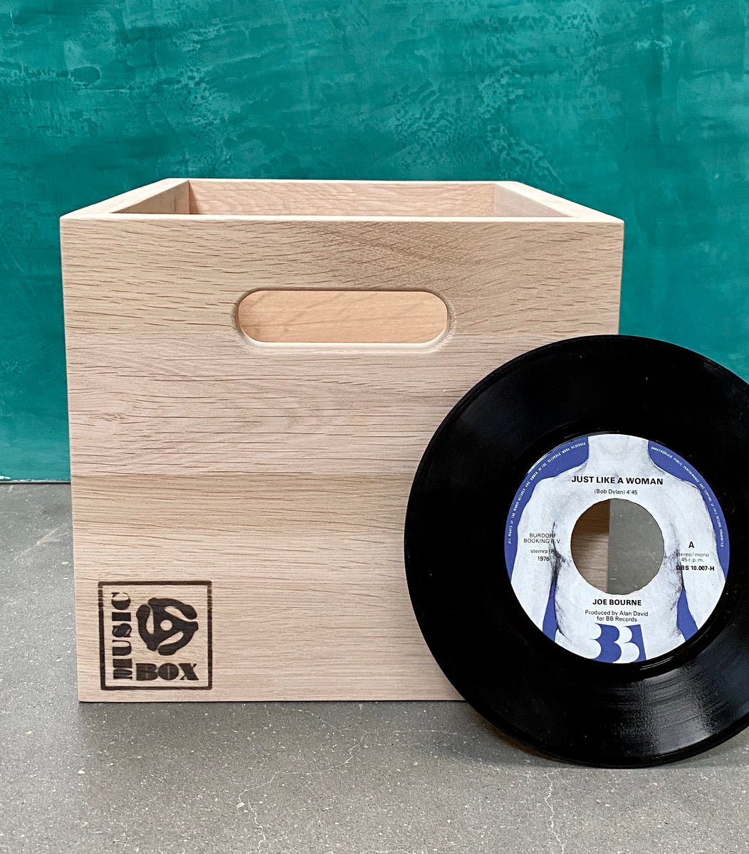 7 inch Vinyl Storage Box-'SINGLES GOING STEADY' – Music Box Designs