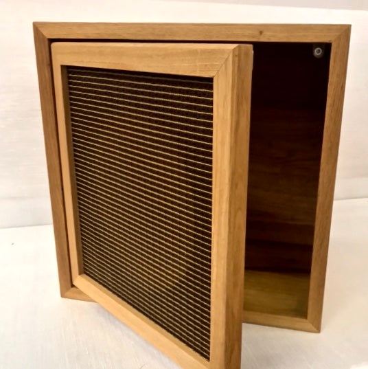 The Amp Box Stripped-Deluxe Vinyl Storage Box – Music Box Designs